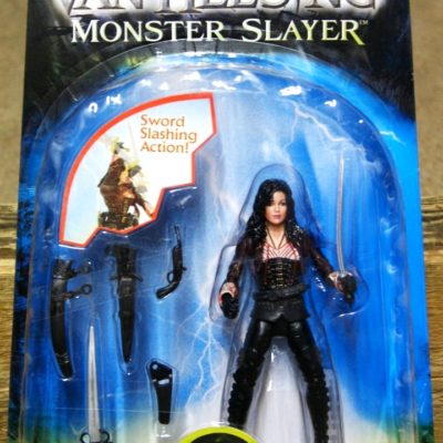 Anna Valerious “w/Sword Slashing Action”! (Van Helsing Monster Slayer ...