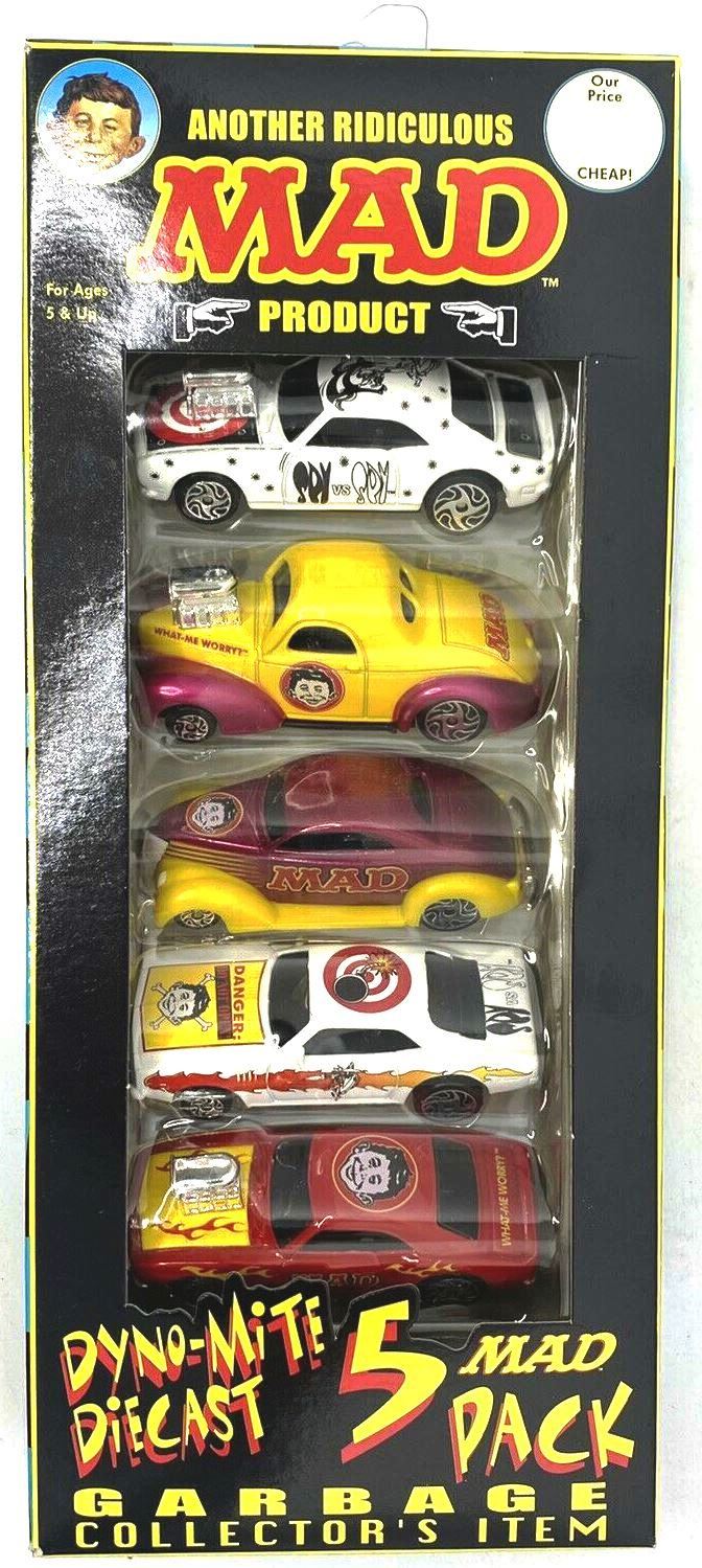 2000 Racing Champion Mad Magazine Dyno-Mite Garage 5-Pack Diecast