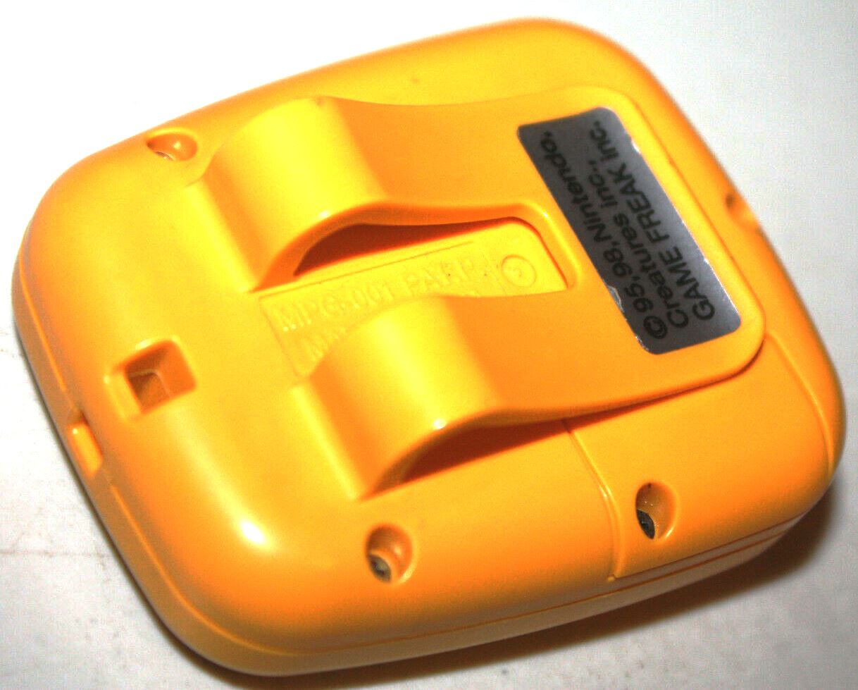 Pokémon Pikachu Gen-1 ("Generation I Virtual Pet" OPENED PRODUCT ...