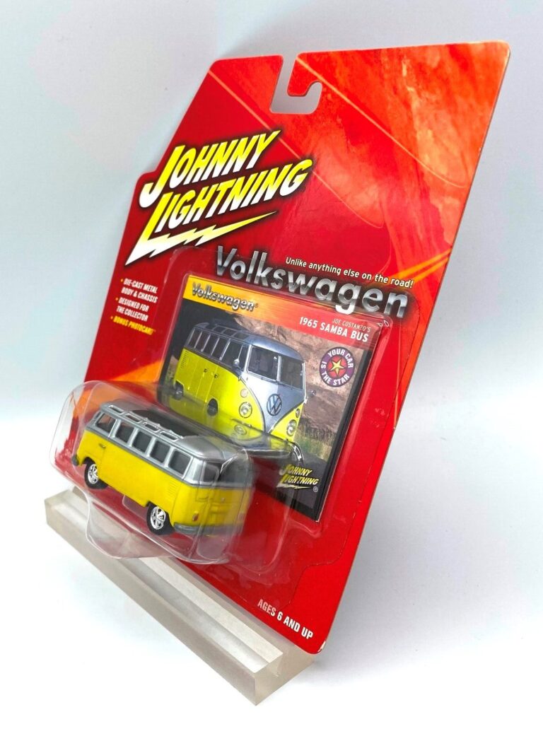Volkswagen Collection! 1965 Samba Bus Lime Green & Silver w/Sun Roof ...