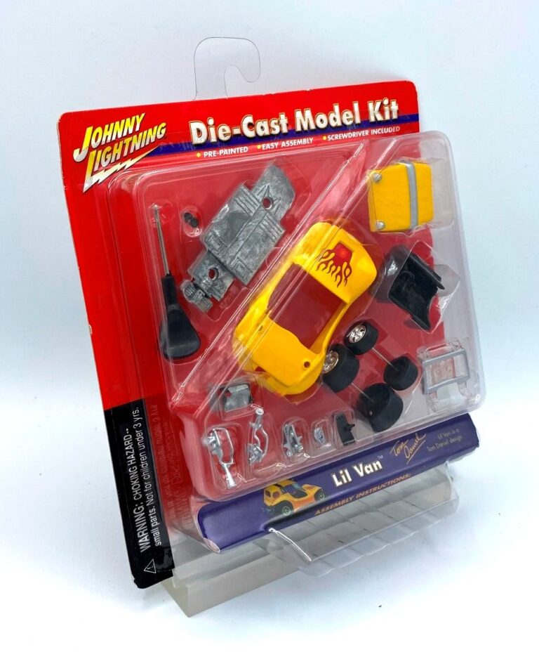 Die-Cast Model Kit Authentic Replicas! "Vintage Lil Van -A Tom Daniel ...