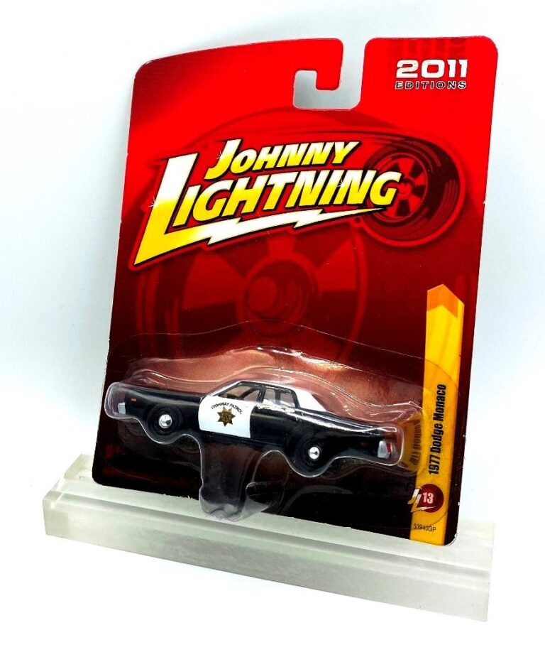 2011 Johnny lightning 1977 Dodge Monaco ("FOREVER 64") Edition