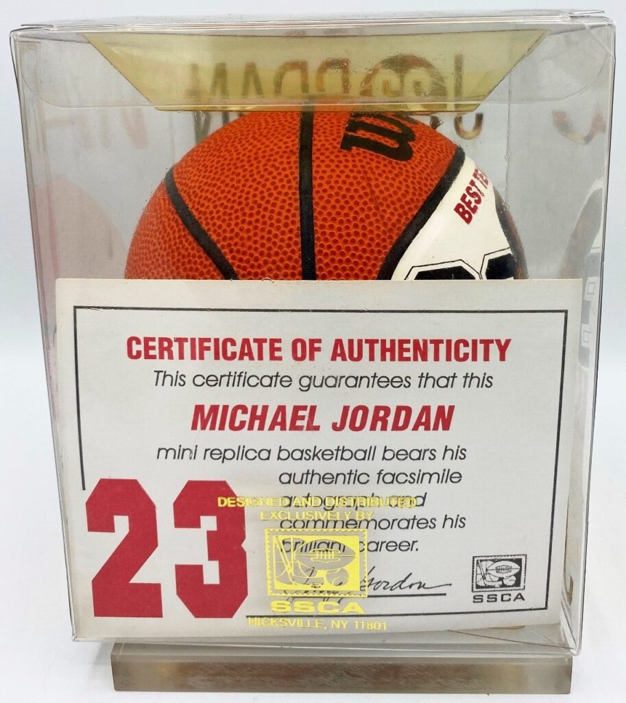1998 Wilson Michael Jordan-23 Best Team Ever (72-10) Mini Replica