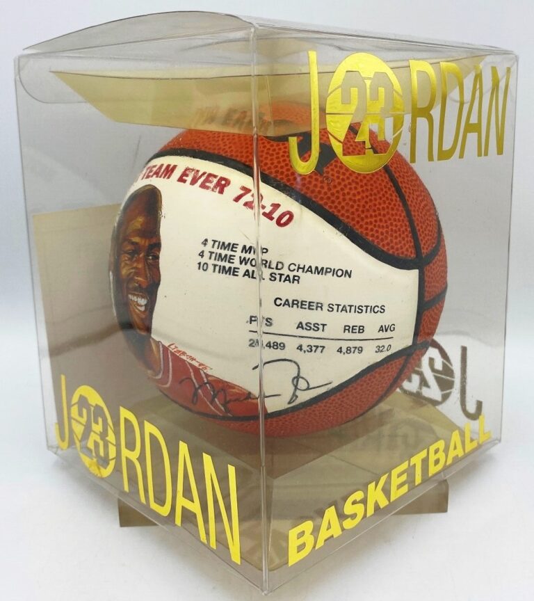 1998 Wilson Michael Jordan-23 Best Team Ever (72-10) Mini Replica