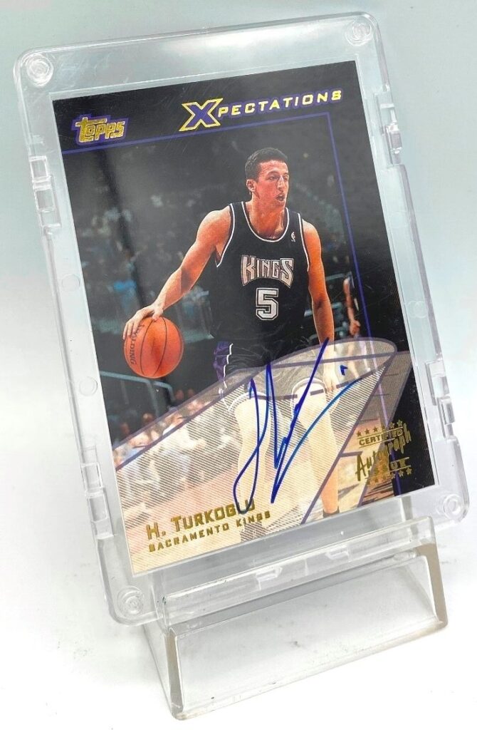 2001 Topps Xpectations Hidayet Turkoglu Certified Autograph Card
