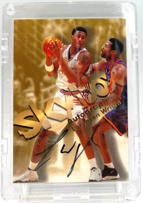 1998-99 Skybox Premium Autographics Lorenzen Wright Auto Card (Vintage "Gold Script Print ...