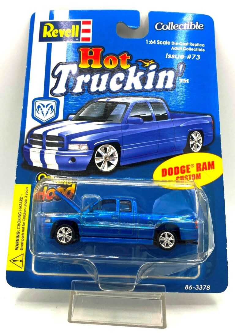 Vintage Dodge Ram Custom Hot Truckin' w/Opening Hood (Revell Authentic ...