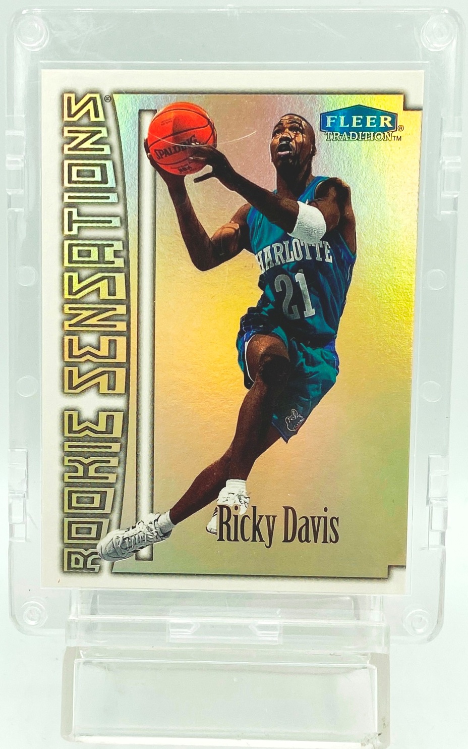 Vintage 1999-00 Fleer Tradition Rookie Sensations Refractor Ricky Davis ...
