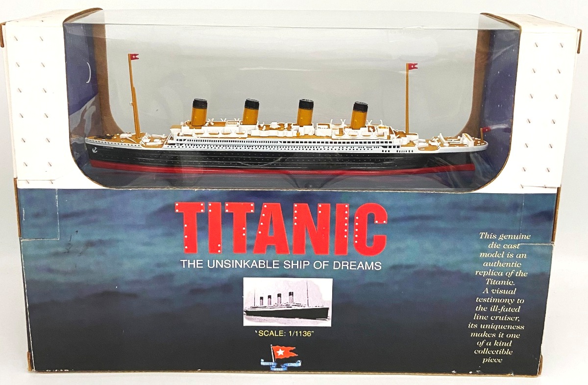 1998 Claytown Collection TITANIC Genuine Die Cast Model Authentic ...