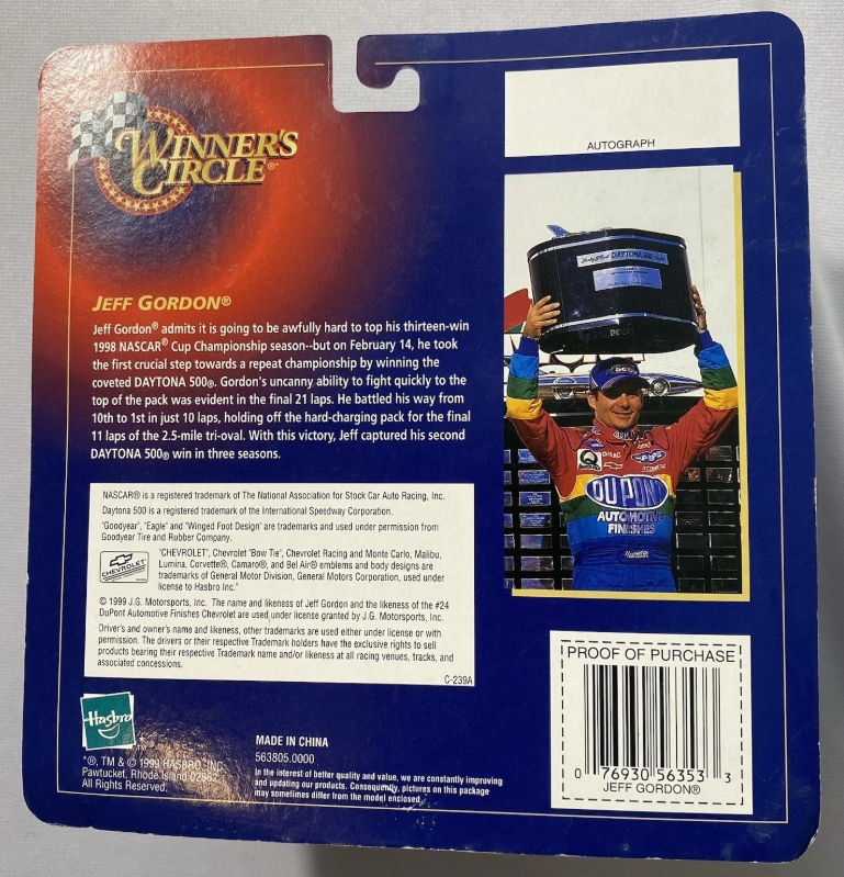 1999 Jeff Gordon (#24 Dupont -VICTORY CELEBRATION) 1:43 Scale